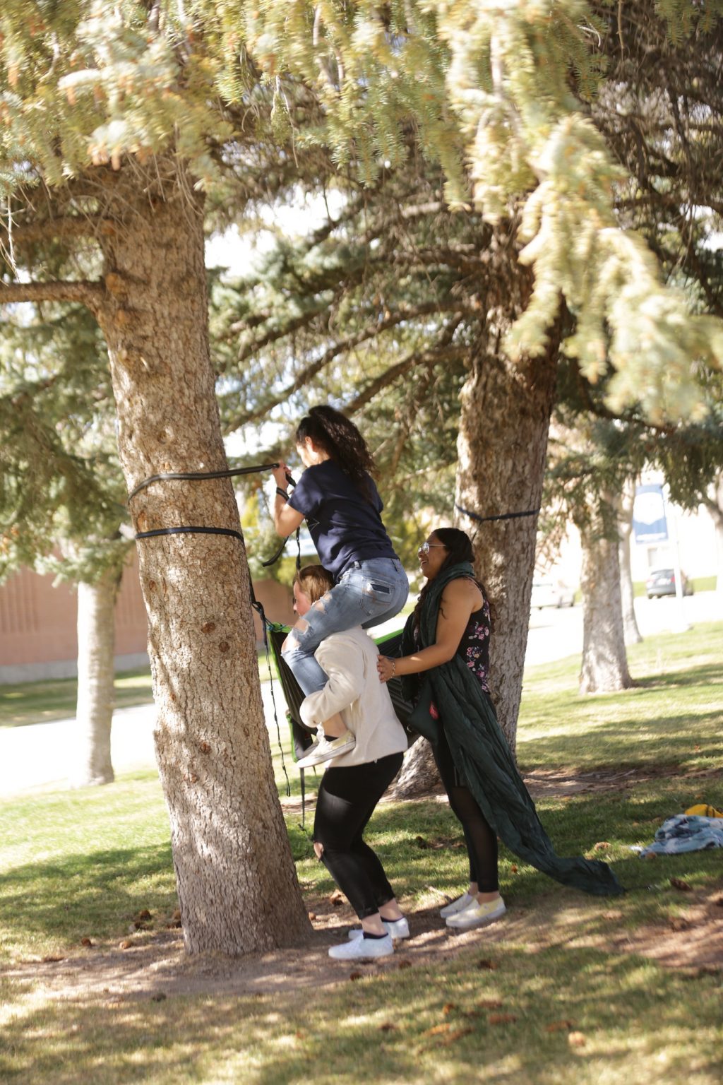 Stuck on campus, build a hammock – USU Eastern Eagle
