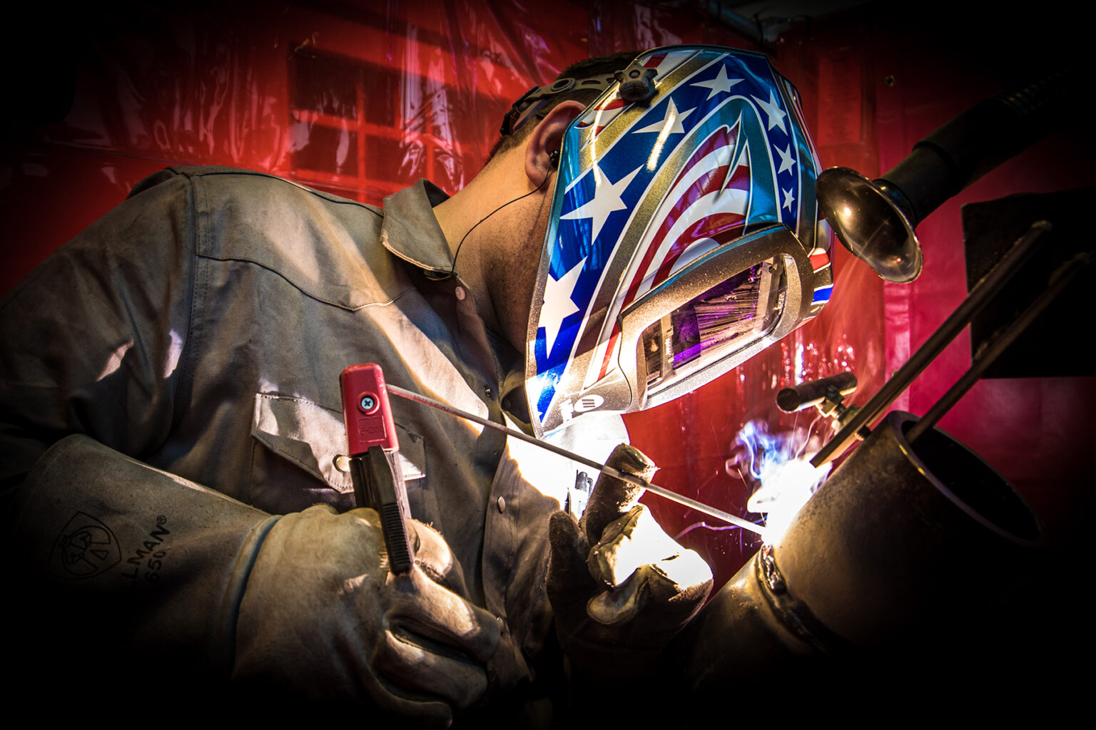 Third place in the world finish for USUE welder: Jordan Packer – USU ...