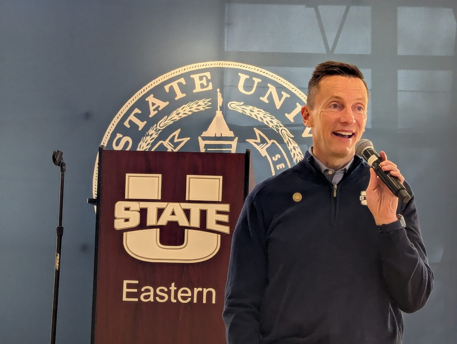USU’s 18th president takes a pitstop to Eastern – USU Eastern Eagle